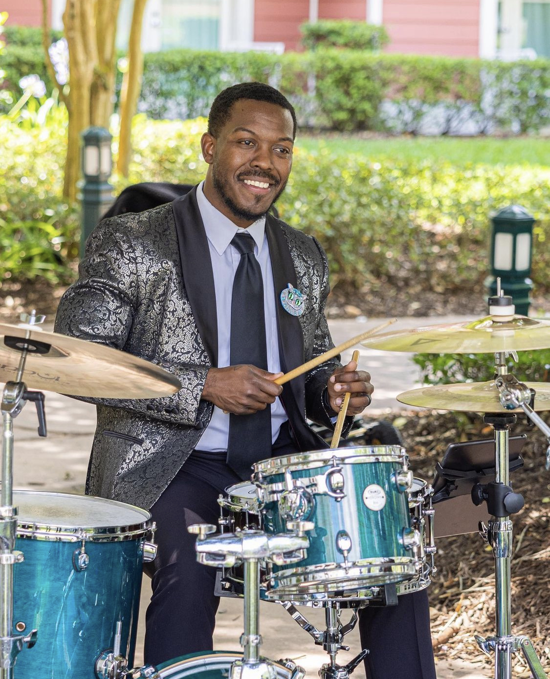 Jazz Noire brings Alice In Wonderland to Life - Noire Productions